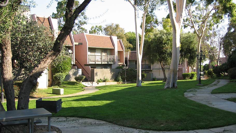 Corona Park | Affordable Housing Residents in Corona