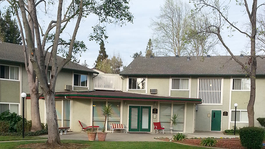 Plum Tree | Affordable Housing Residents in Gilroy